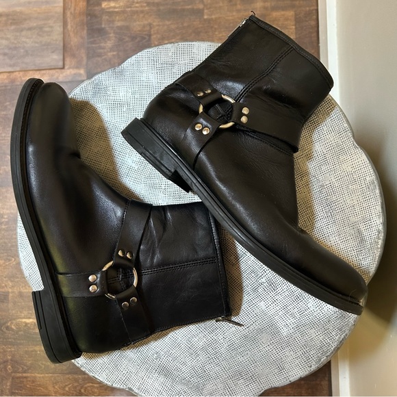 Avellini | Shoes | Avellini Moto Harness Eur 4 Black Leather Short ...